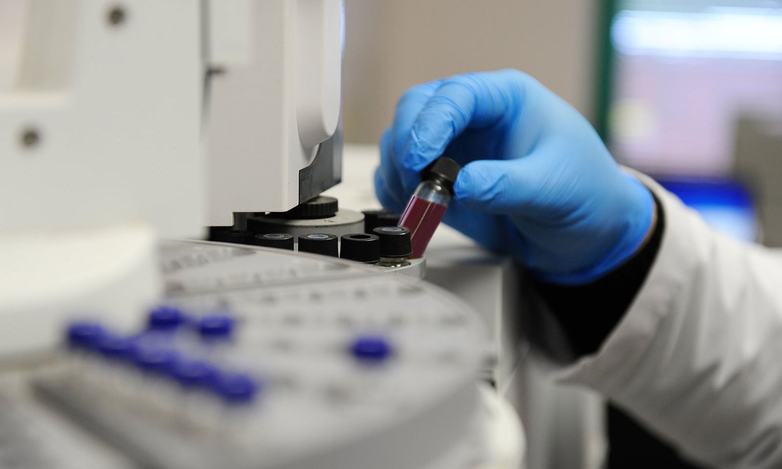 With Employee Vaccination Efforts, Employers Prefer Incentives Over ...